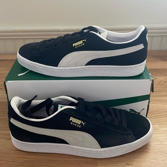Puma | Shoes | Puma Suede Classic Xxi Puma Blackpuma White Us 85 Ks ...